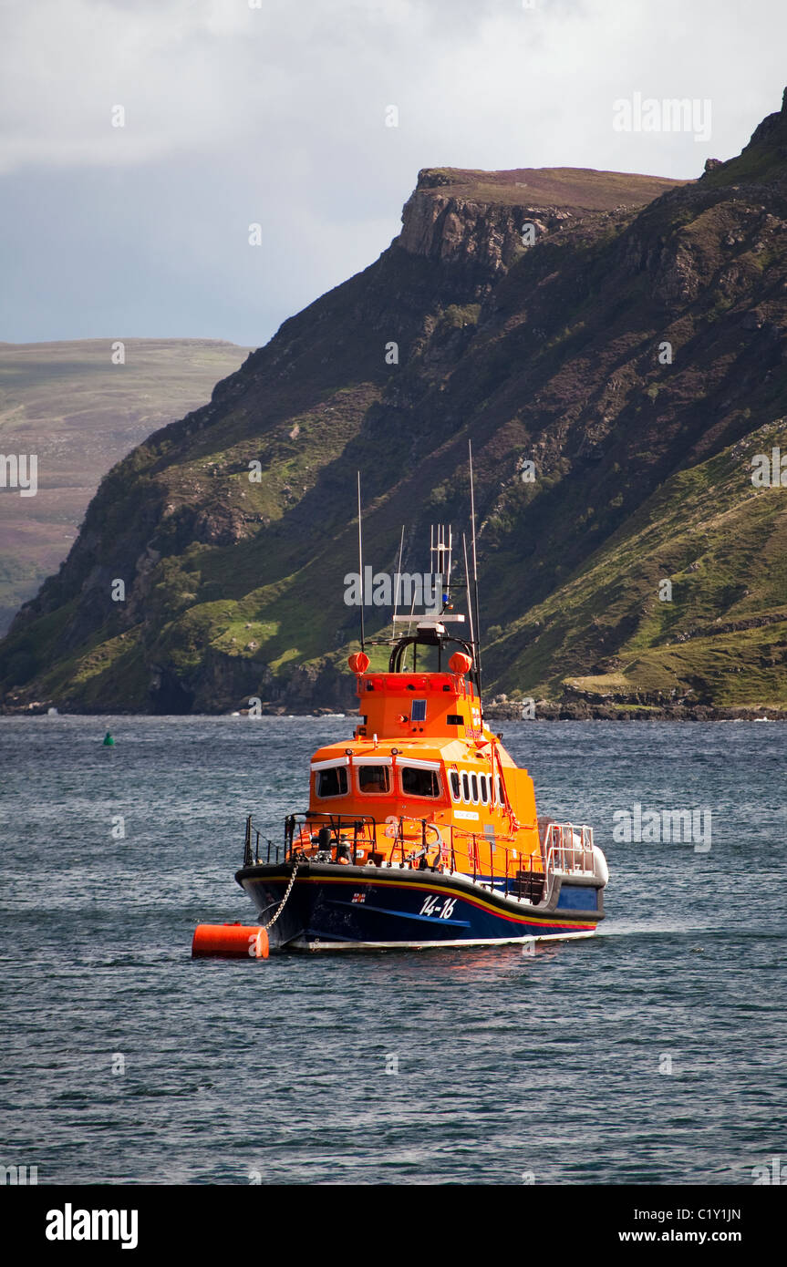 Rnli trent class lifeboat hi-res stock photography and images - Alamy
