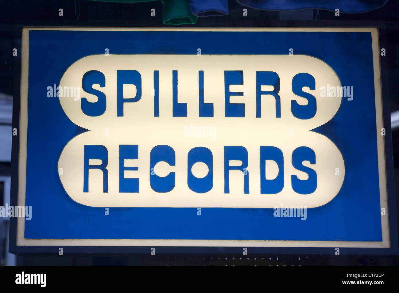 Record shop hi-res stock photography and images - Alamy