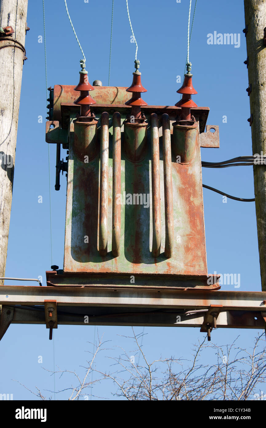 Three phase pole mounted transformer hi-res stock photography and images - Alamy