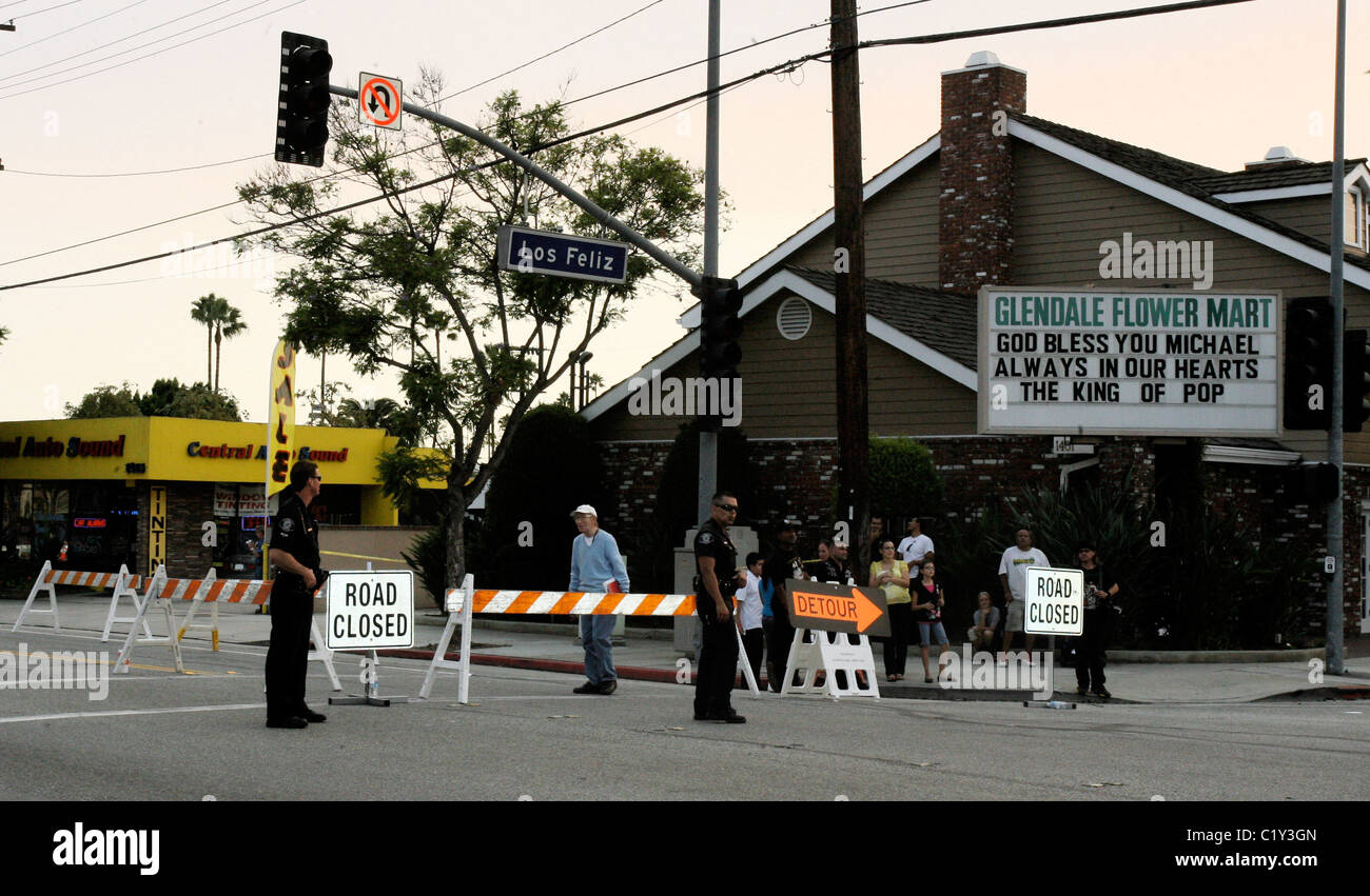 Scenes outside the Michael Jackson's funeral service held at Glendale ...