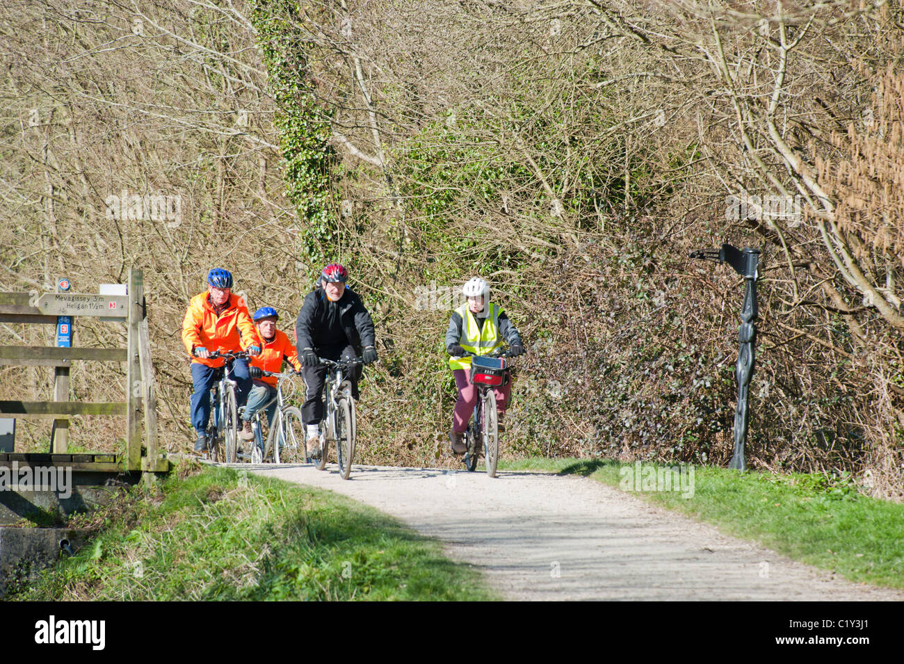 Pentewan Bicycle Trail. Spring 2011 Stock Photo - Alamy