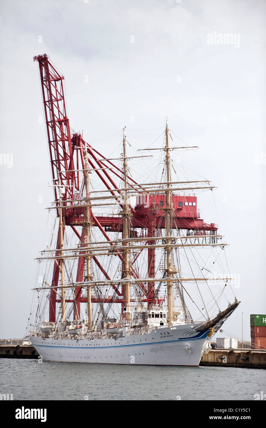 Sendai japan tsunami boat hi-res stock photography and images - Alamy