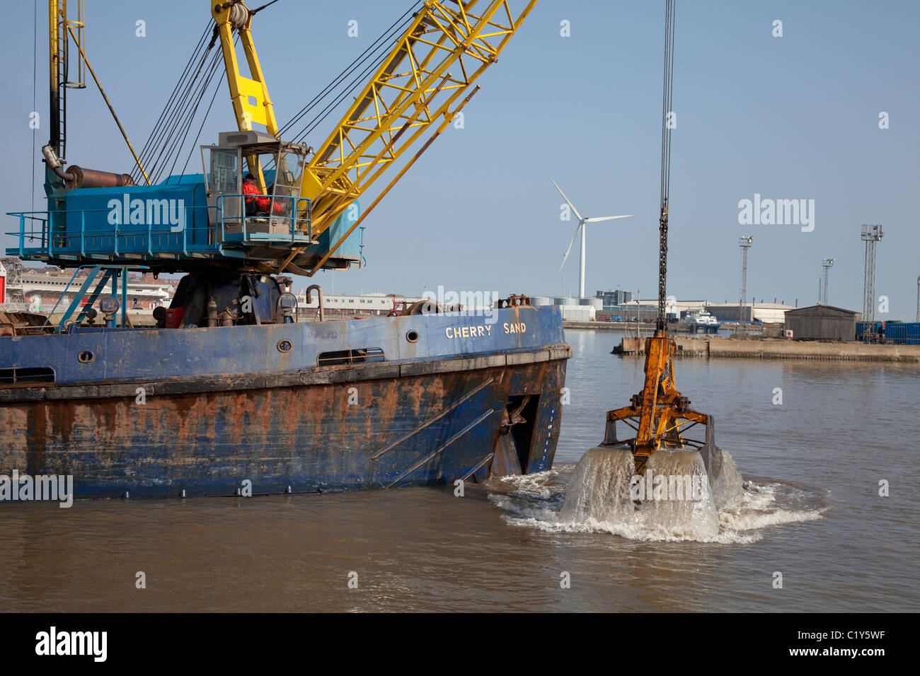 Lowestoft Harbour Dredging Stock Photo - Alamy