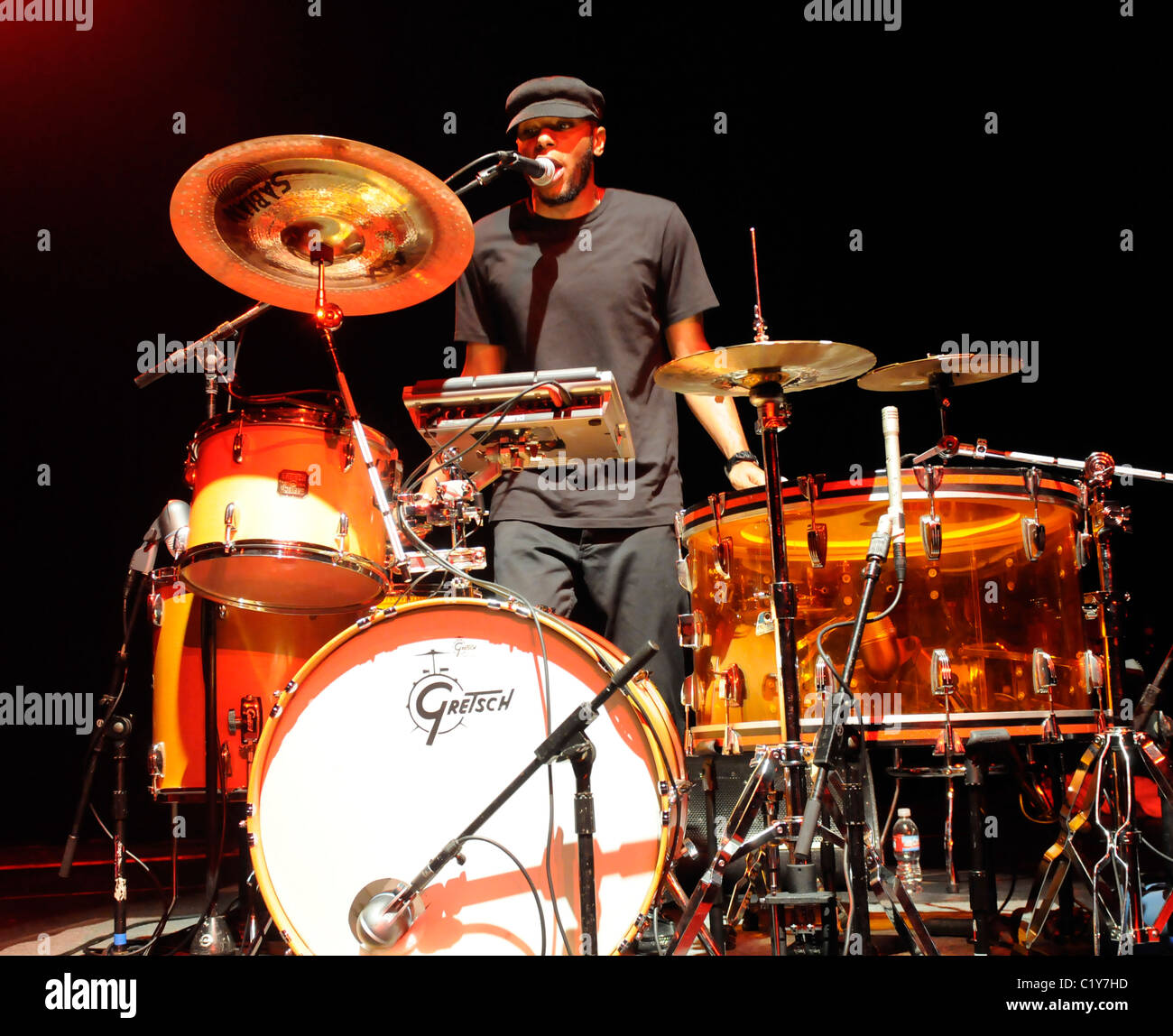 Mos Def performing live at the Hollywood Palladium California, USA - 05 ...