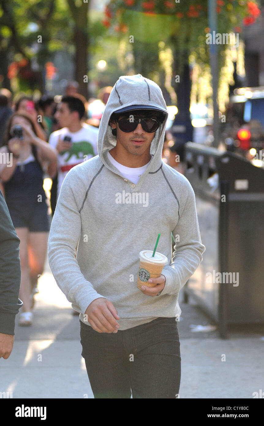 Joe Jonas of the Jonas brothers seen out with a coffee in Yorkville ...