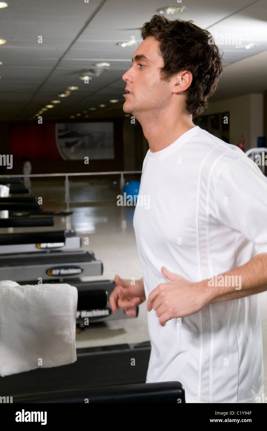 Person on treadmill profile view hi-res stock photography and images ...