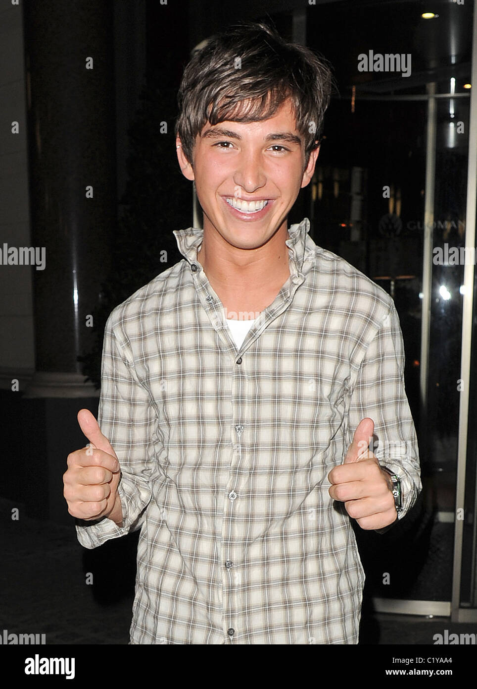 Big Brother 10 contestant Rodrigo Lopez leaves his hotel to attend the ...