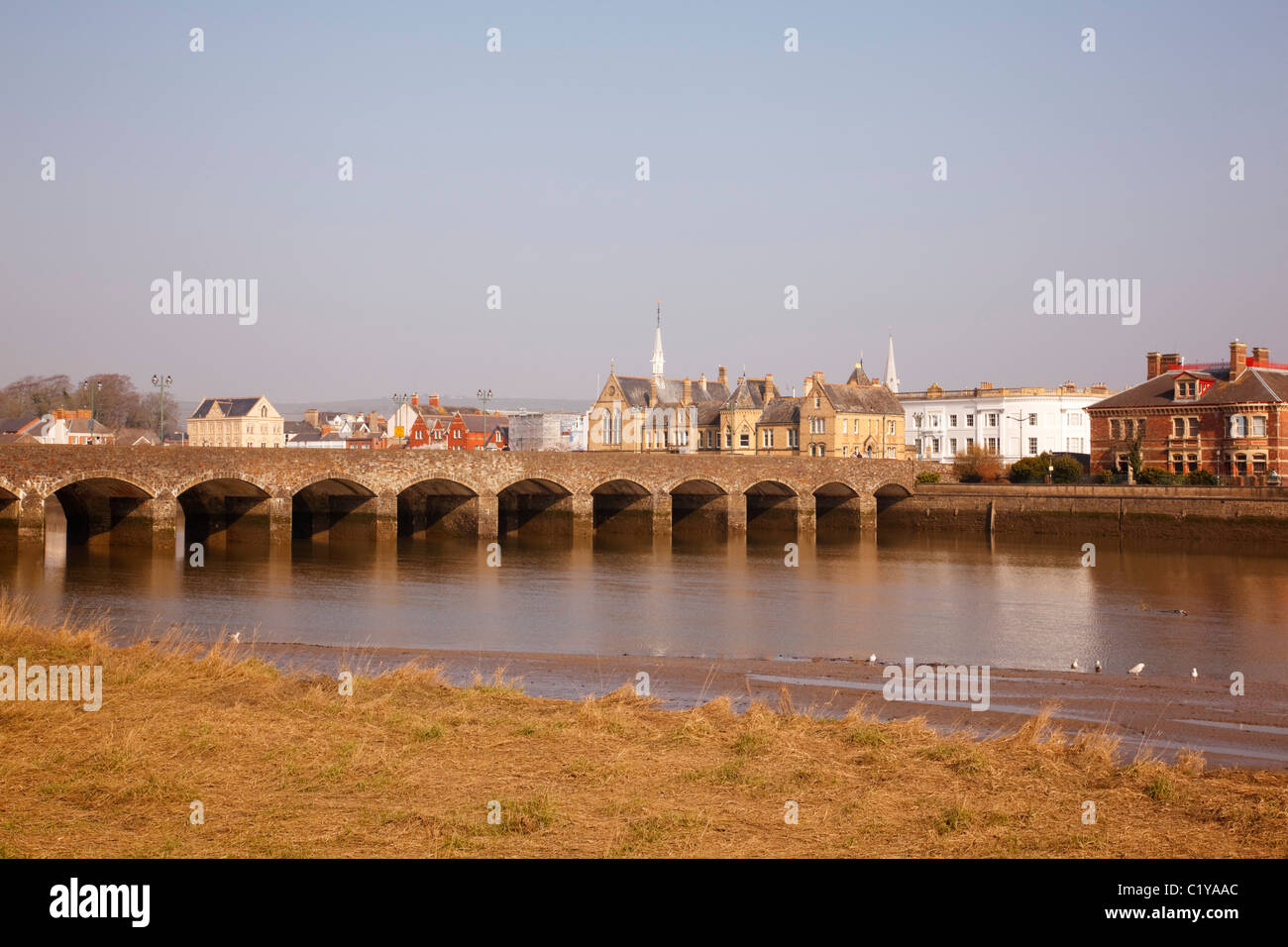 Long Bridge over the River Taw, Barnstaple, Devon Stock Photo - Alamy