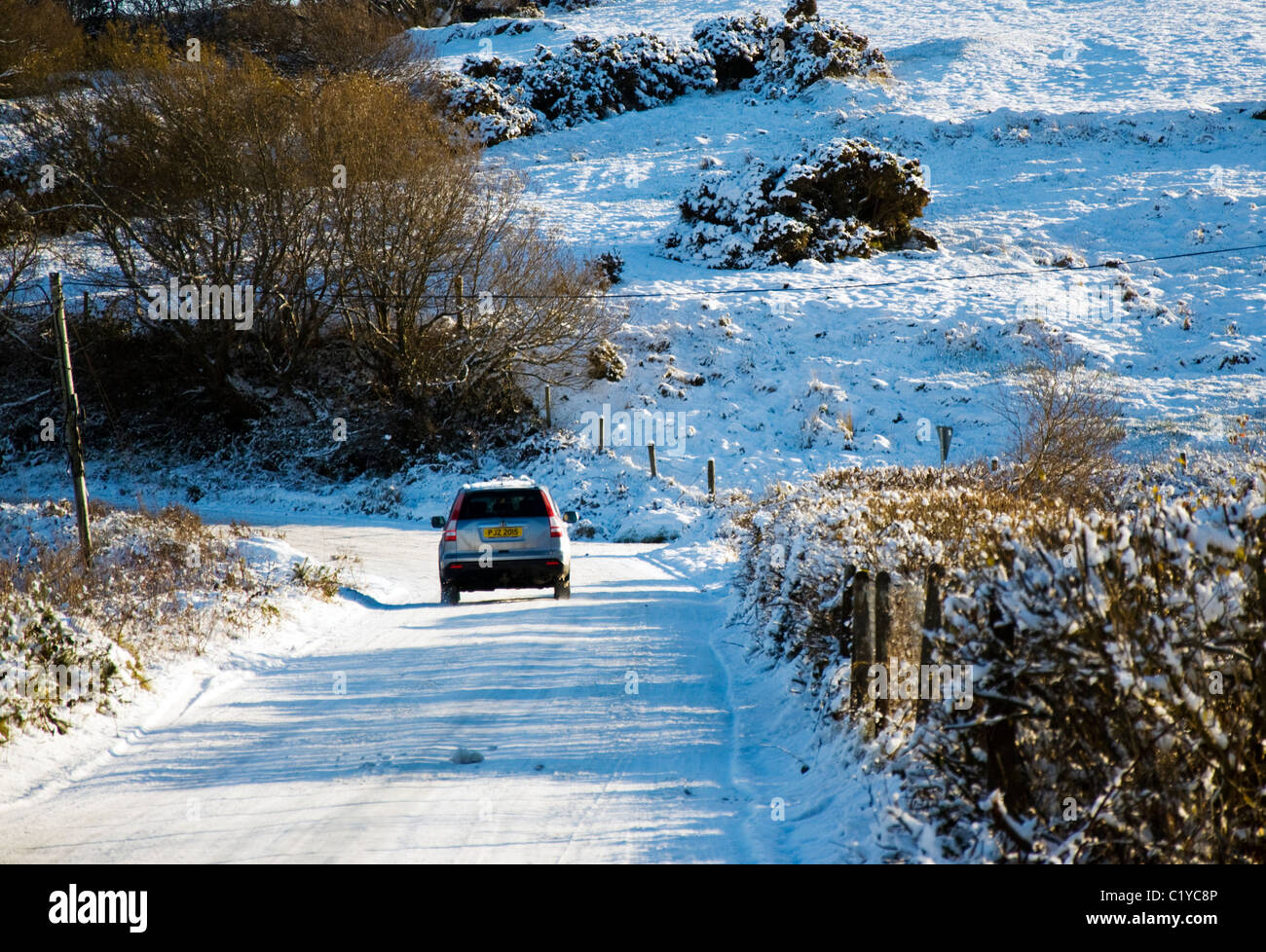 Driving on ice covered roads hi-res stock photography and images - Alamy