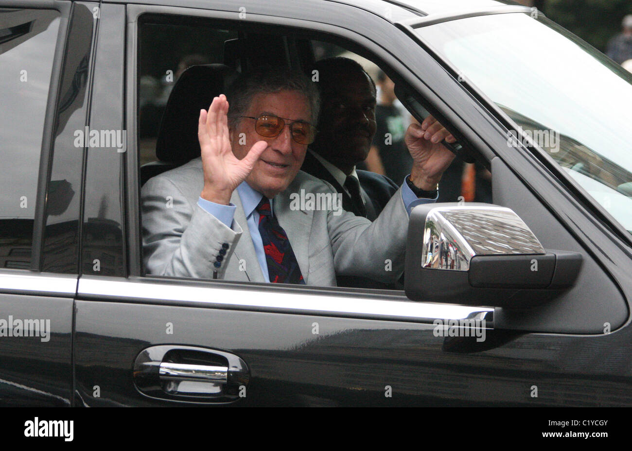 Tony Bennet stuck in traffic by Central Park as he is driven in his SUV ...