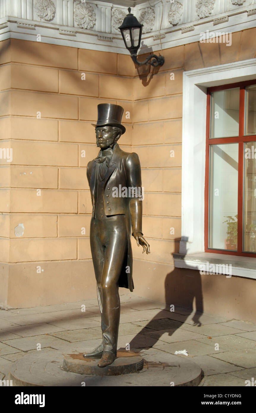Ukraine odessa pushkin statue hi-res stock photography and images - Alamy
