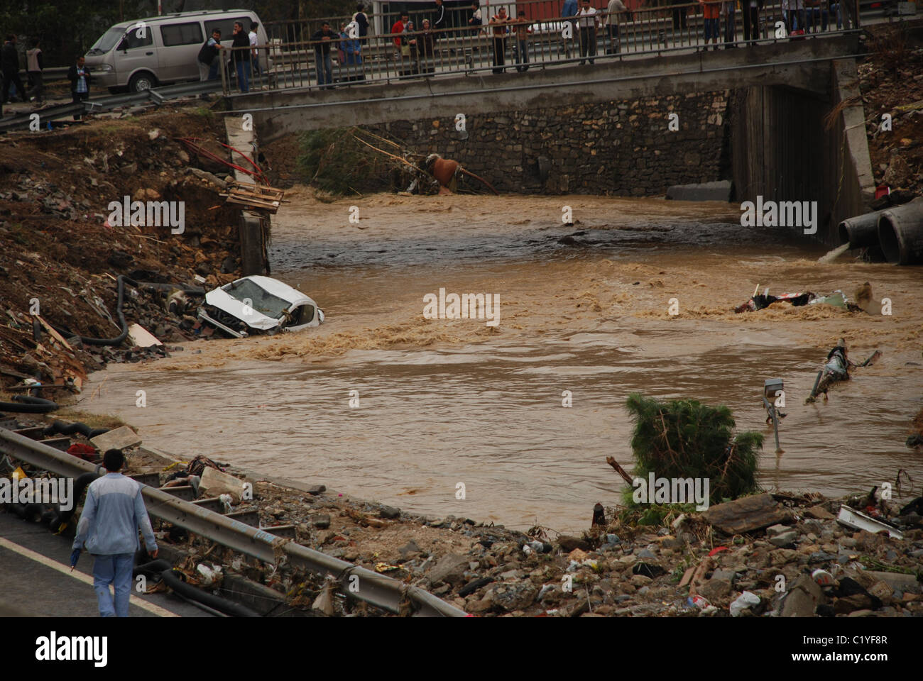Turkey Flooding Flash floods that gushed across a major highway and a ...