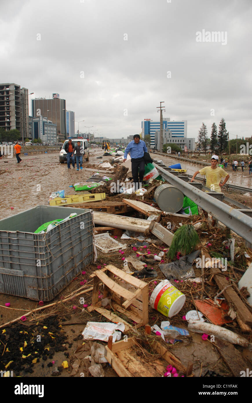 Turkey Flooding Flash floods that gushed across a major highway and a ...
