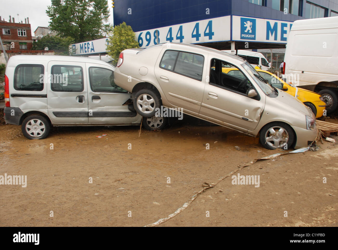 Turkey Flooding Flash floods that gushed across a major highway and a ...