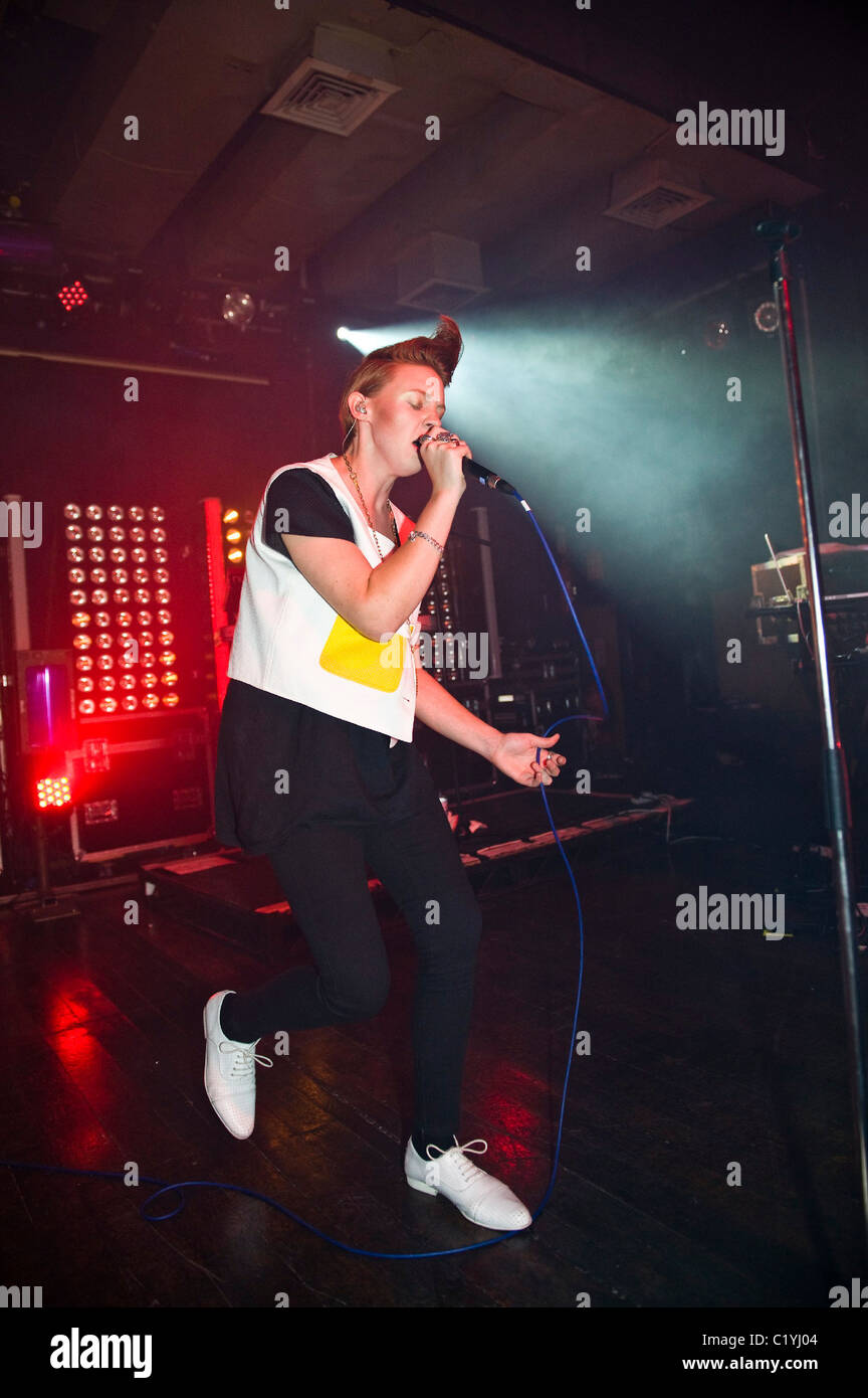 Singer eleanor elly jackson la hi-res stock photography and images - Alamy