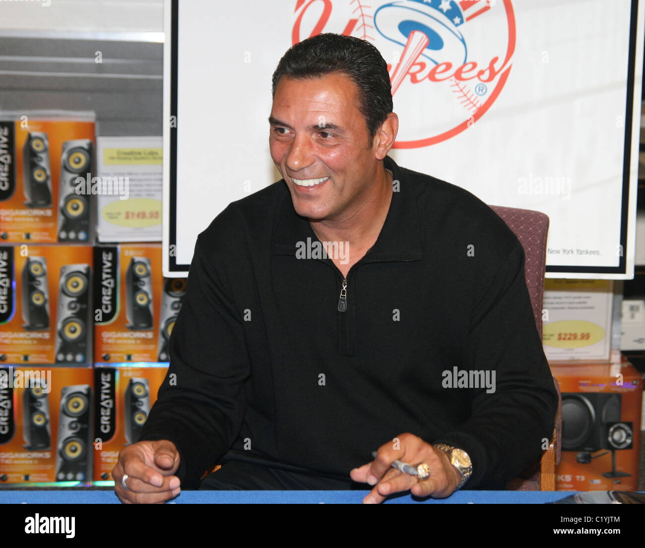 Lee mazzilli hi-res stock photography and images - Alamy