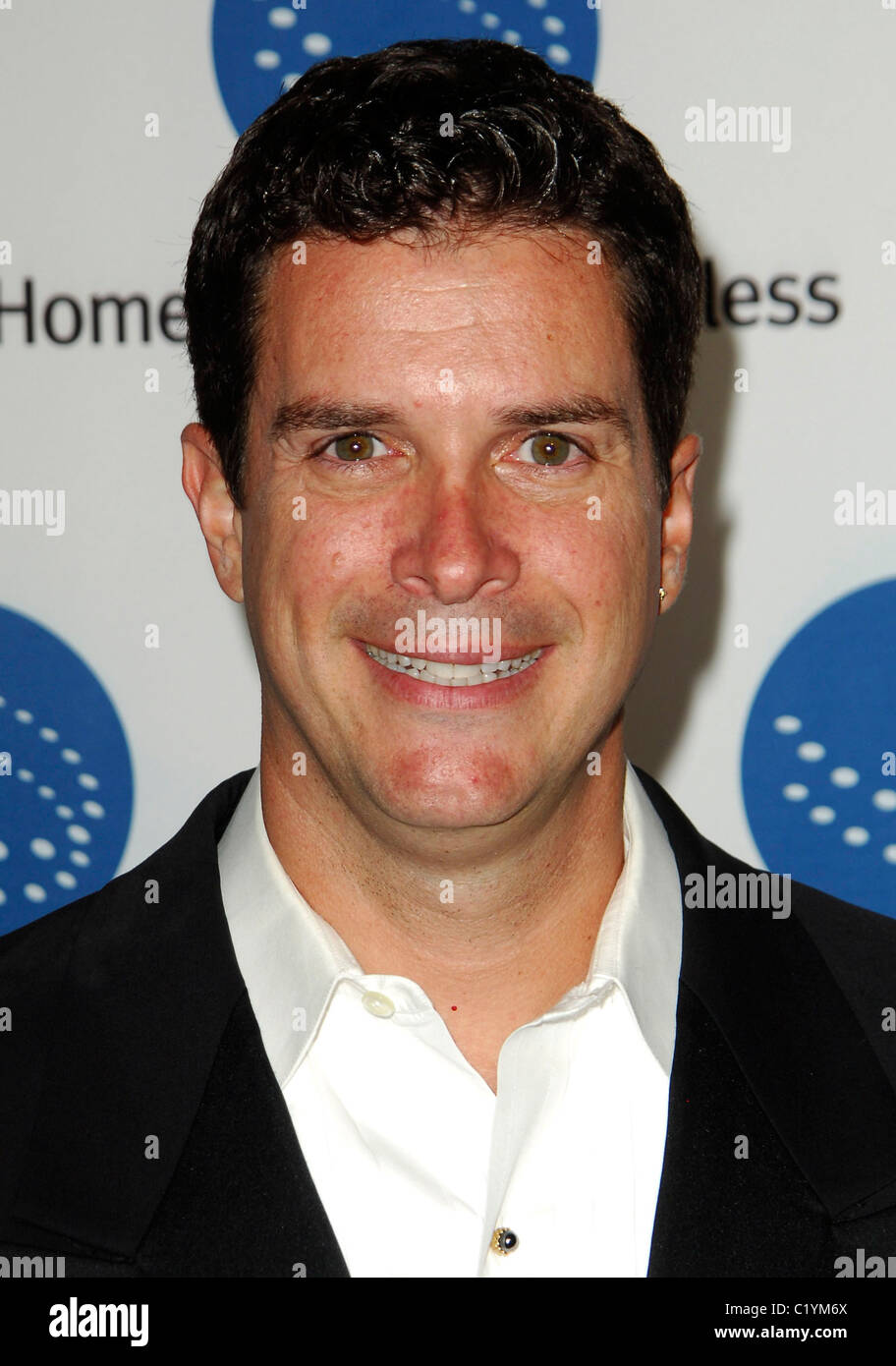 Jay Grossman A Smile For Every Child Gala held at the Shangri-La hotel ...