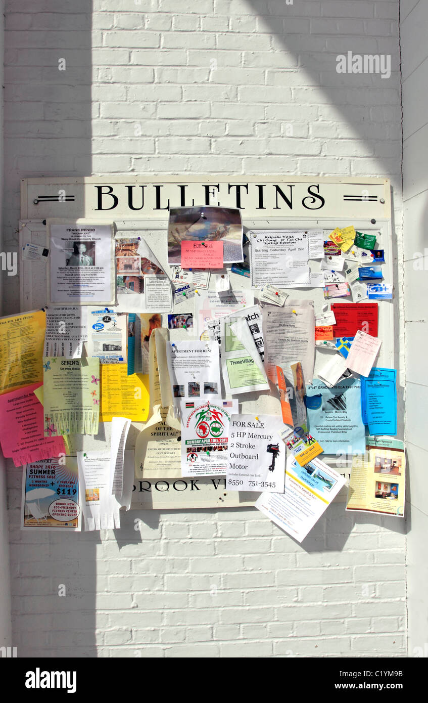 Community bulletin board hi-res stock photography and images - Alamy