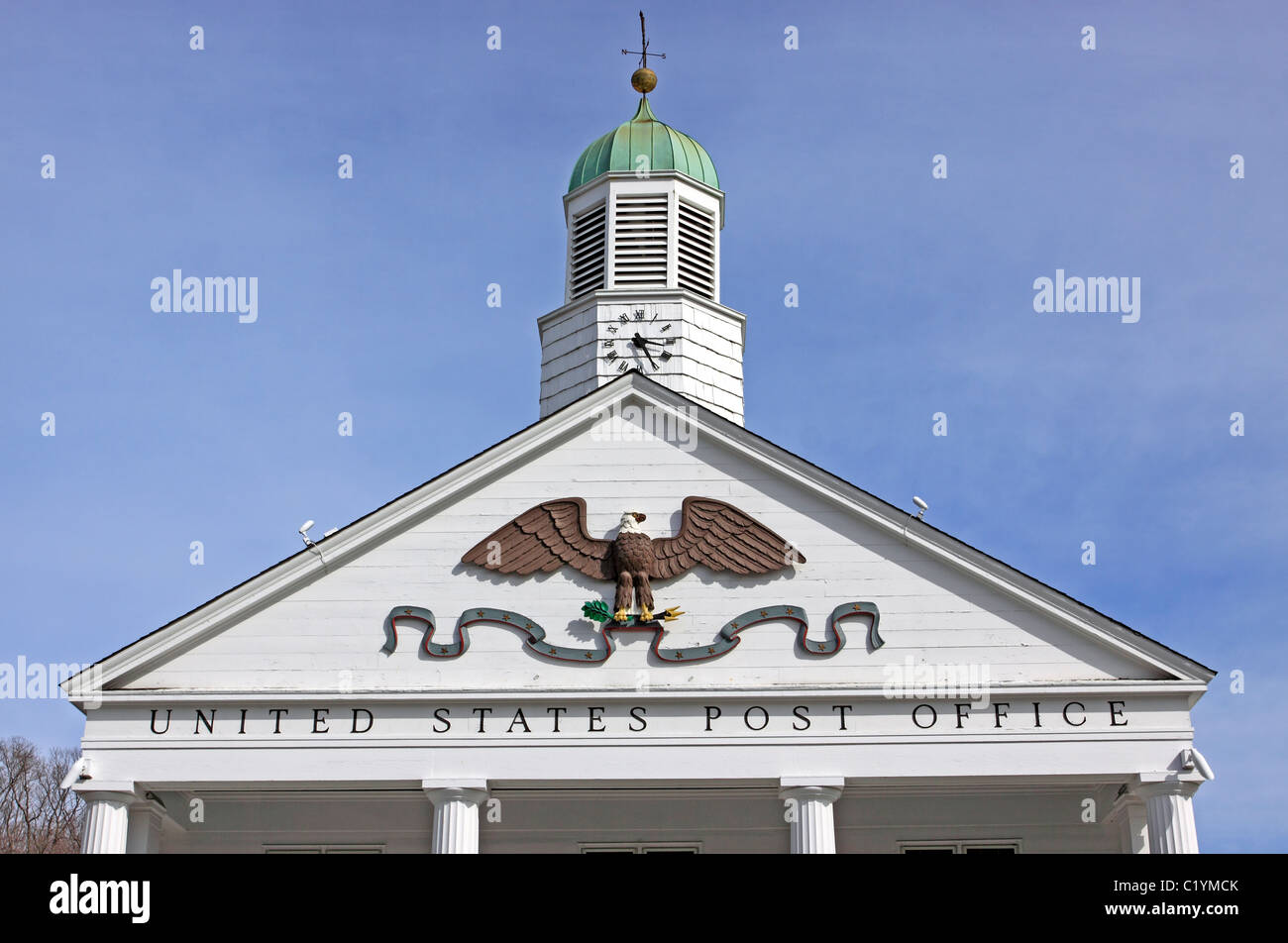 Stony brook post office eagle hi-res stock photography and images - Alamy
