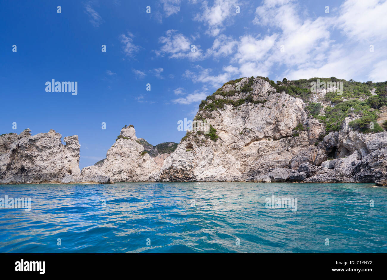 Blue sea greek islands hi-res stock photography and images - Alamy