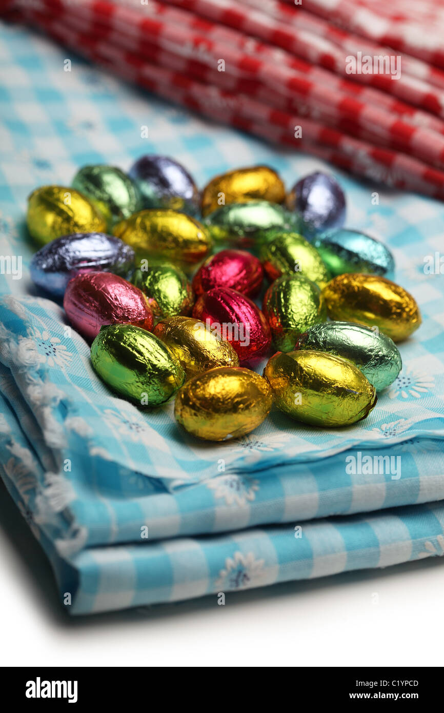 Chocolate eggs various colors hi-res stock photography and images - Alamy