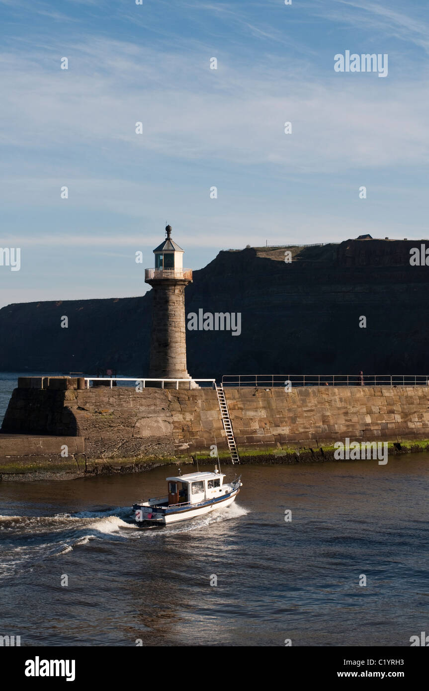 Whitby boat hi-res stock photography and images - Alamy