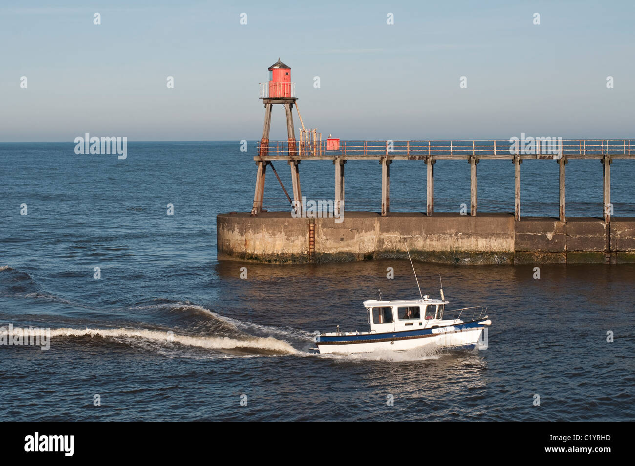 High tide boat hi-res stock photography and images - Alamy