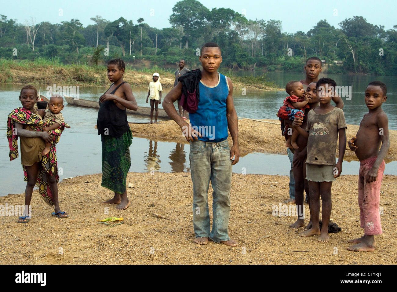 Pygmies ,Betou,Ubangi River,Republic of Congo Stock Photo - Alamy