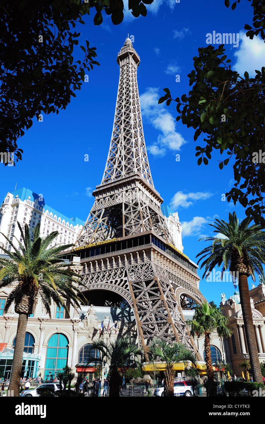 Eiffel tower theme hi-res stock photography and images - Alamy