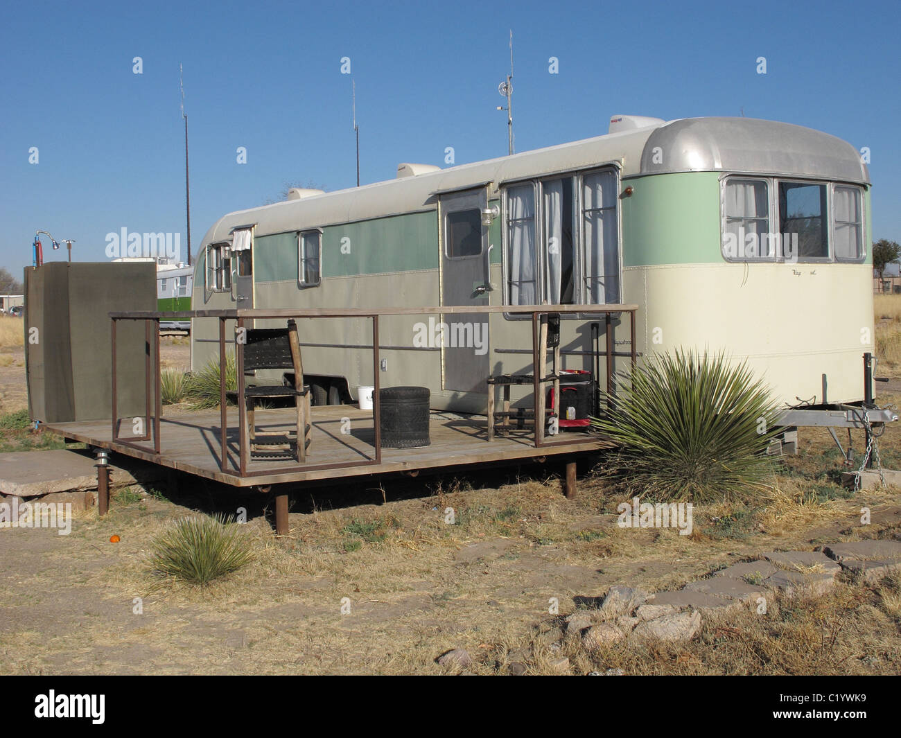 Vintage camper trailer hi-res stock photography and images - Alamy