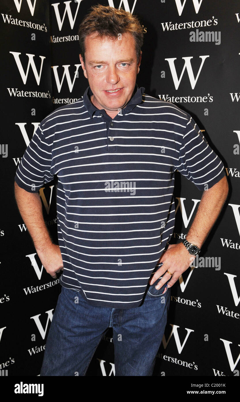 Suggs from Madness signing copies of his new book 'Suggs and the City ...