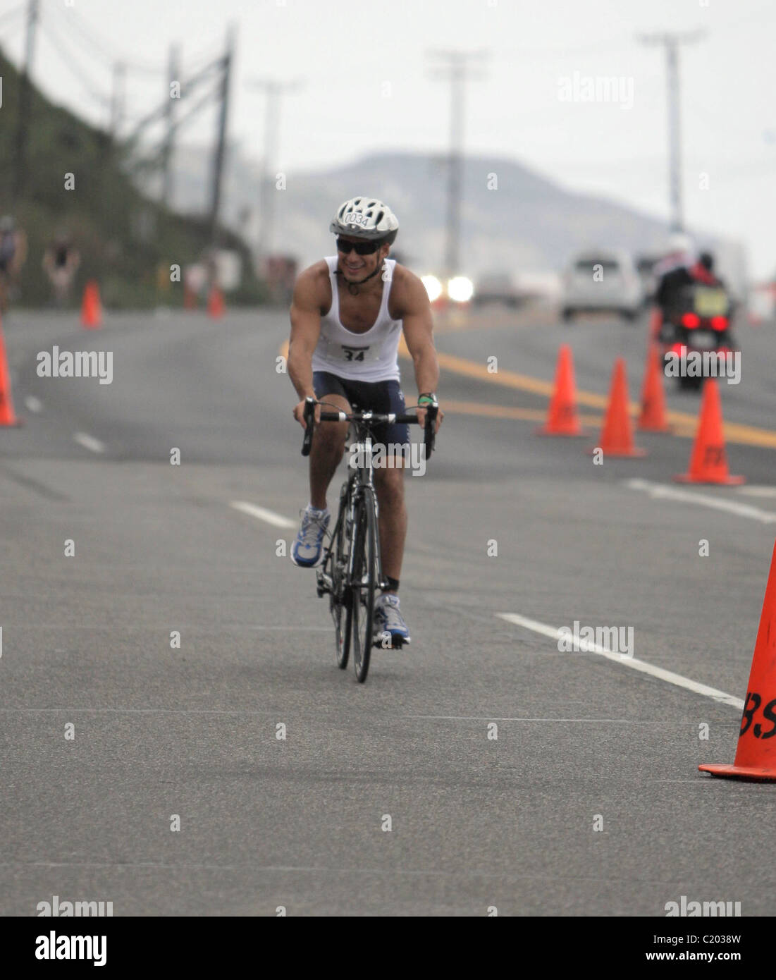 Mario Lopez competes in the Malibu Triathlon. Los Angeles, California ...