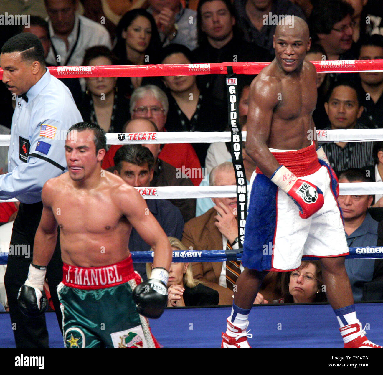 Floyd mayweather juan manuel marquez hi-res stock photography and ...