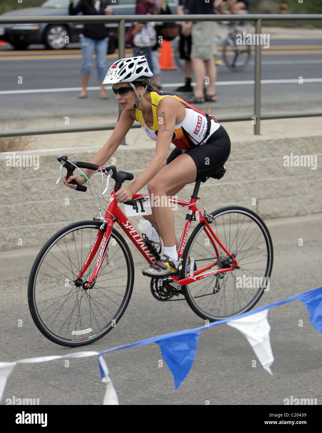 Teri hatcher competes in malibu hi-res stock photography and images - Alamy