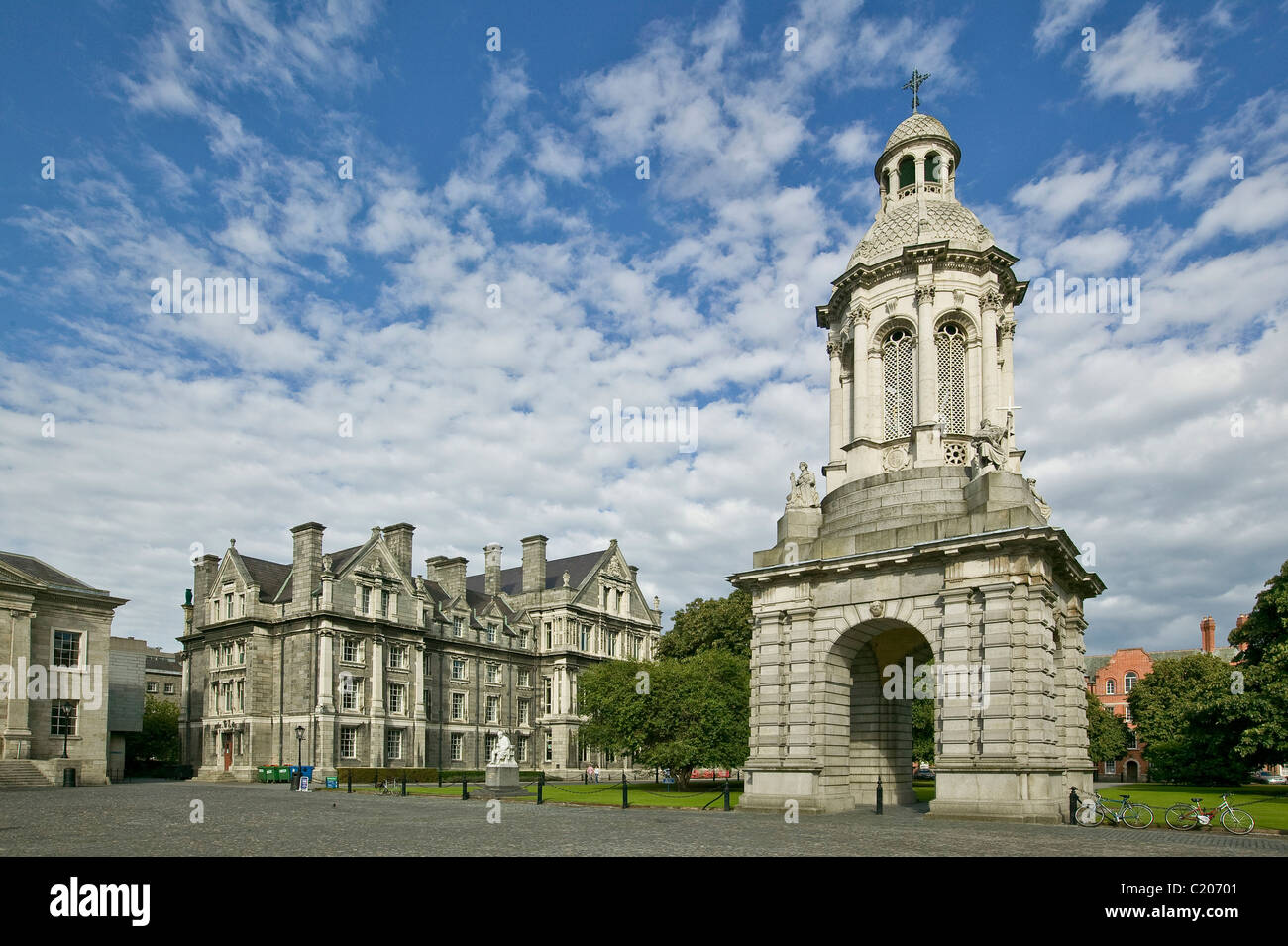 Trinity College Dublin Ireland Stock Photo - Alamy