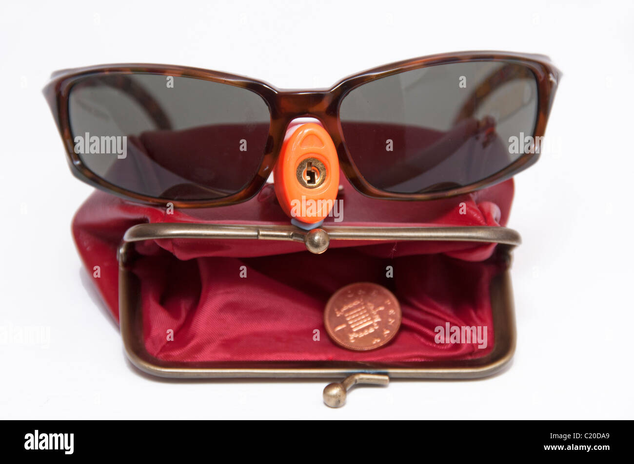 Empty purse hi-res stock photography and images - Alamy