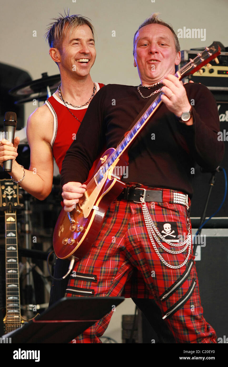 Kajagoogoo High Resolution Stock Photography and Images - Alamy