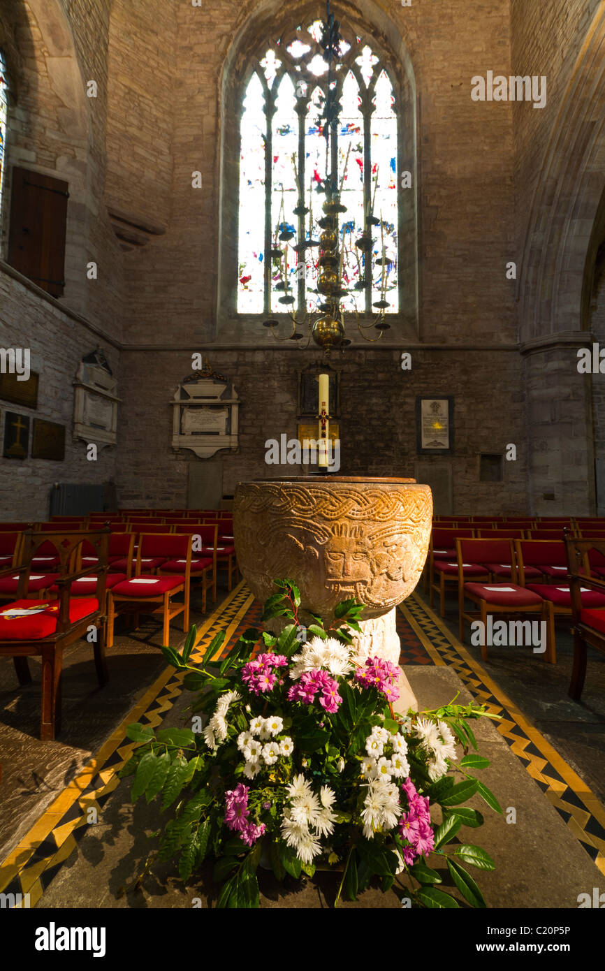Brecon cathedral hi-res stock photography and images - Alamy