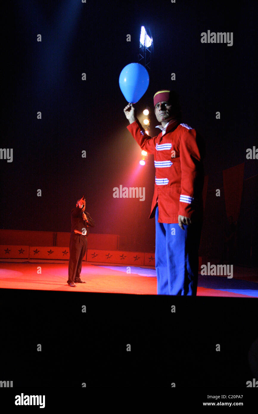 The clown amusing the empty circus Stock Photo - Alamy