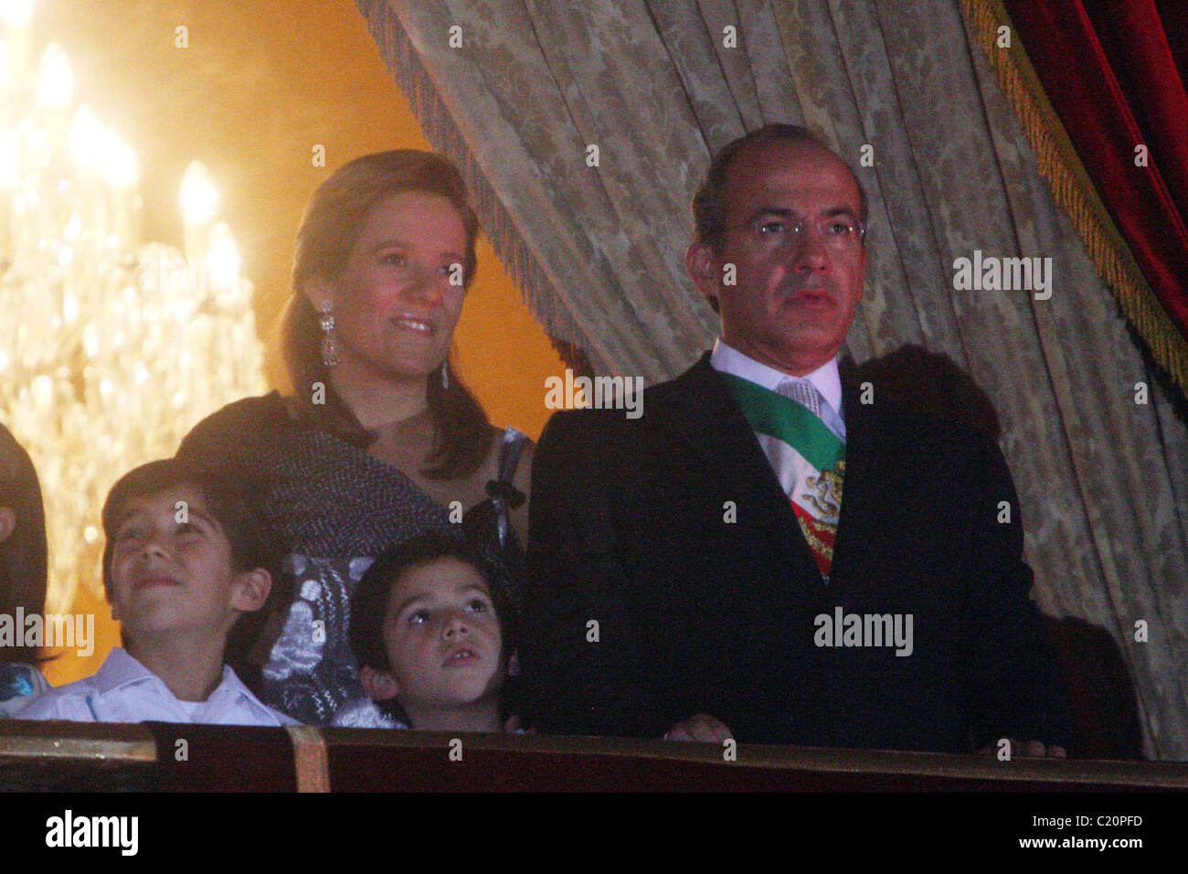 Mexican President Felipe Calderon and family at the national festival ...