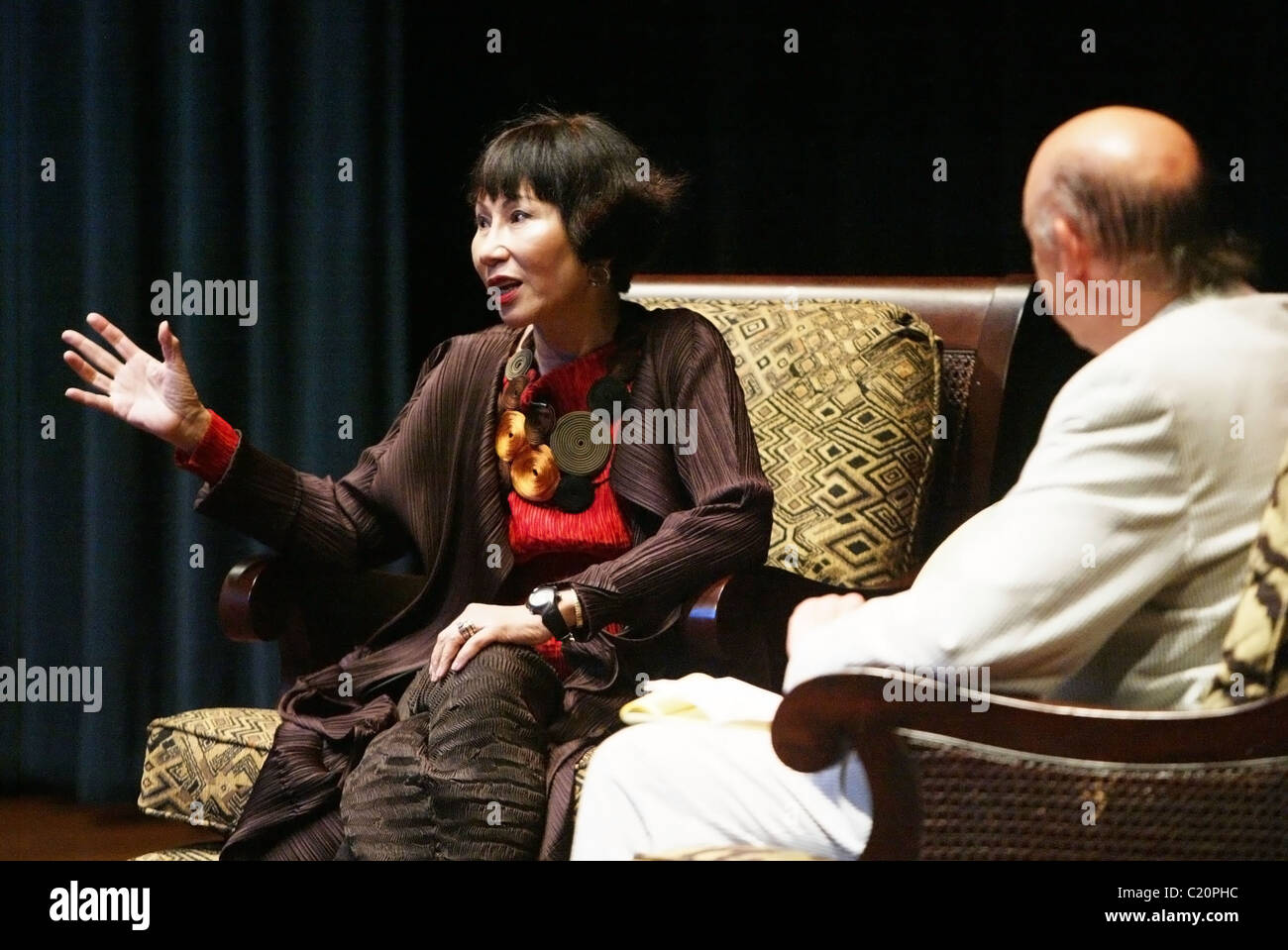 Amy tan hi-res stock photography and images - Alamy