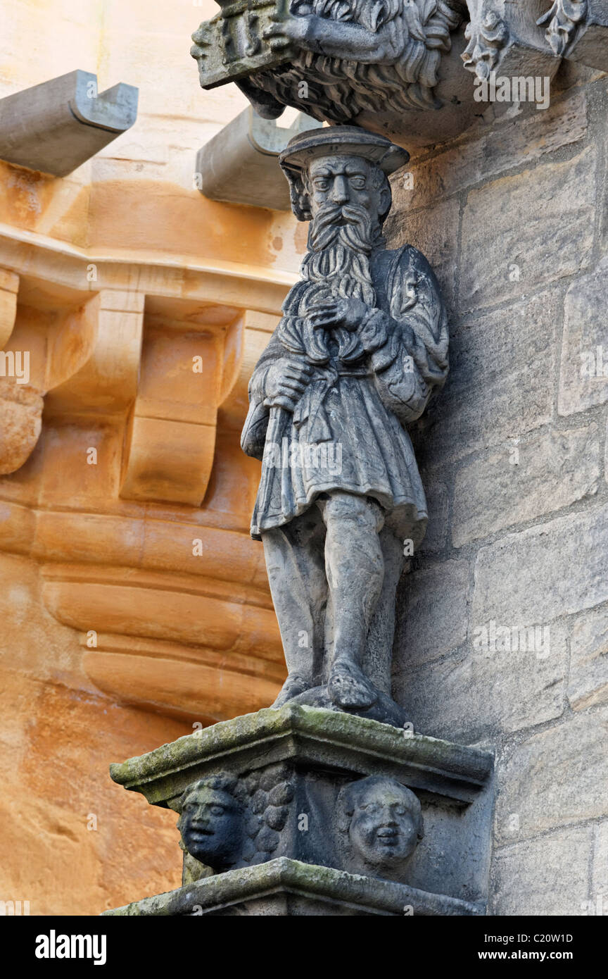 Stirling castle royal palace sculpture hi-res stock photography and ...