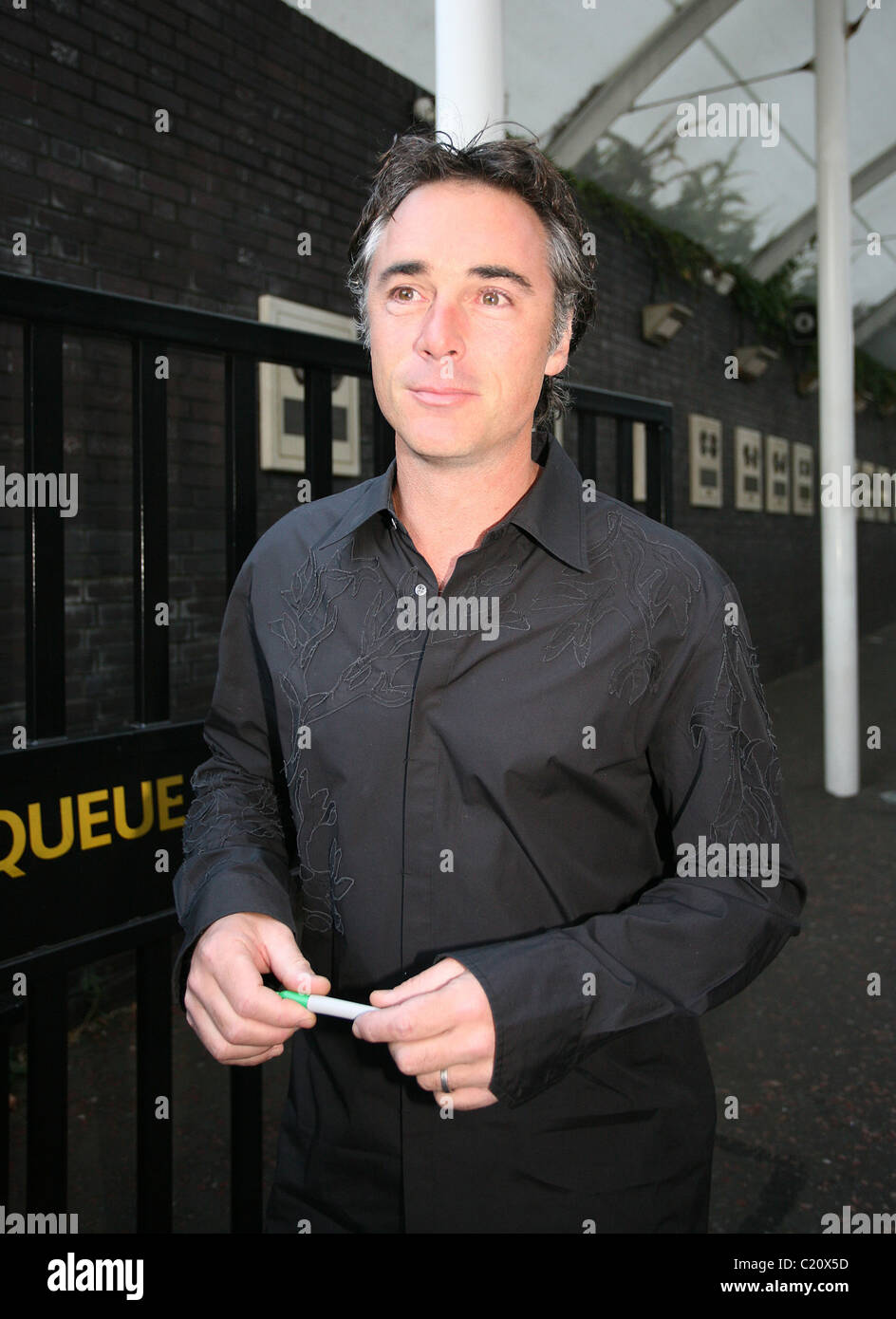 Greg Wise outside the 'GMTV' studios London, England - 25.09.09 ...