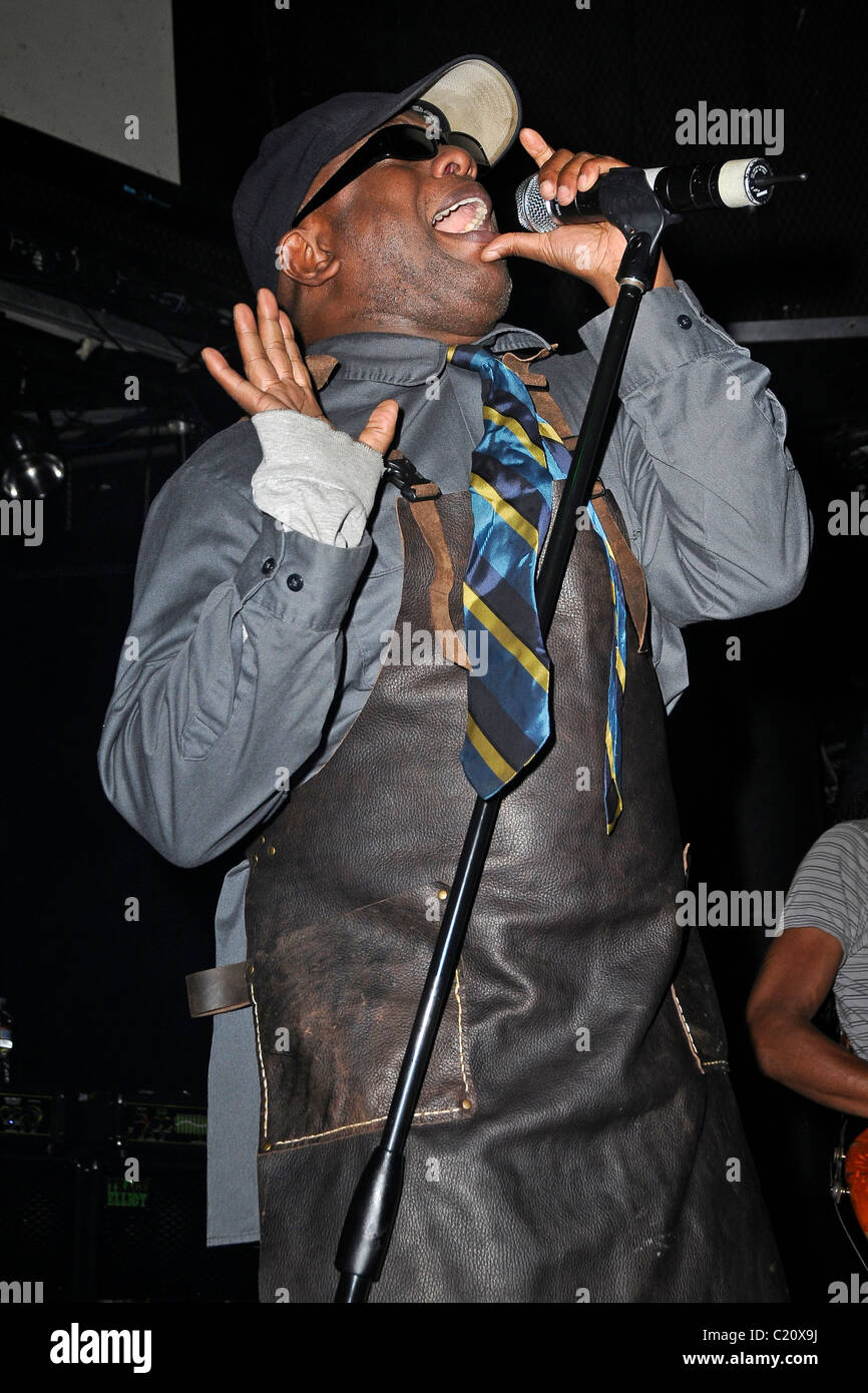 Corey Glover performs with Living Colour at the Key Club Los Angeles ...