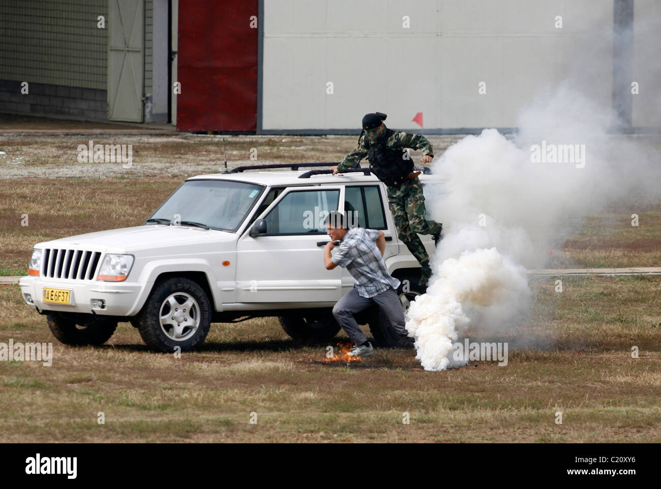 Chinese police special forces hi-res stock photography and images - Alamy
