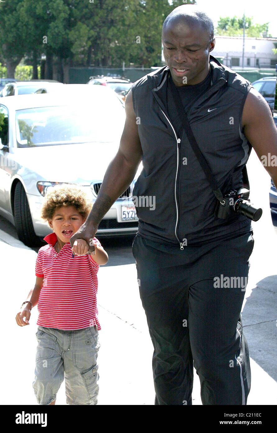 Seal takes his son Henry Samuel to a martial arts class Los Angeles ...