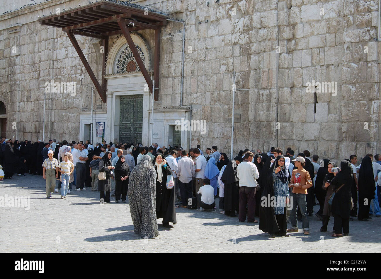 Syrians mosque hi-res stock photography and images - Alamy