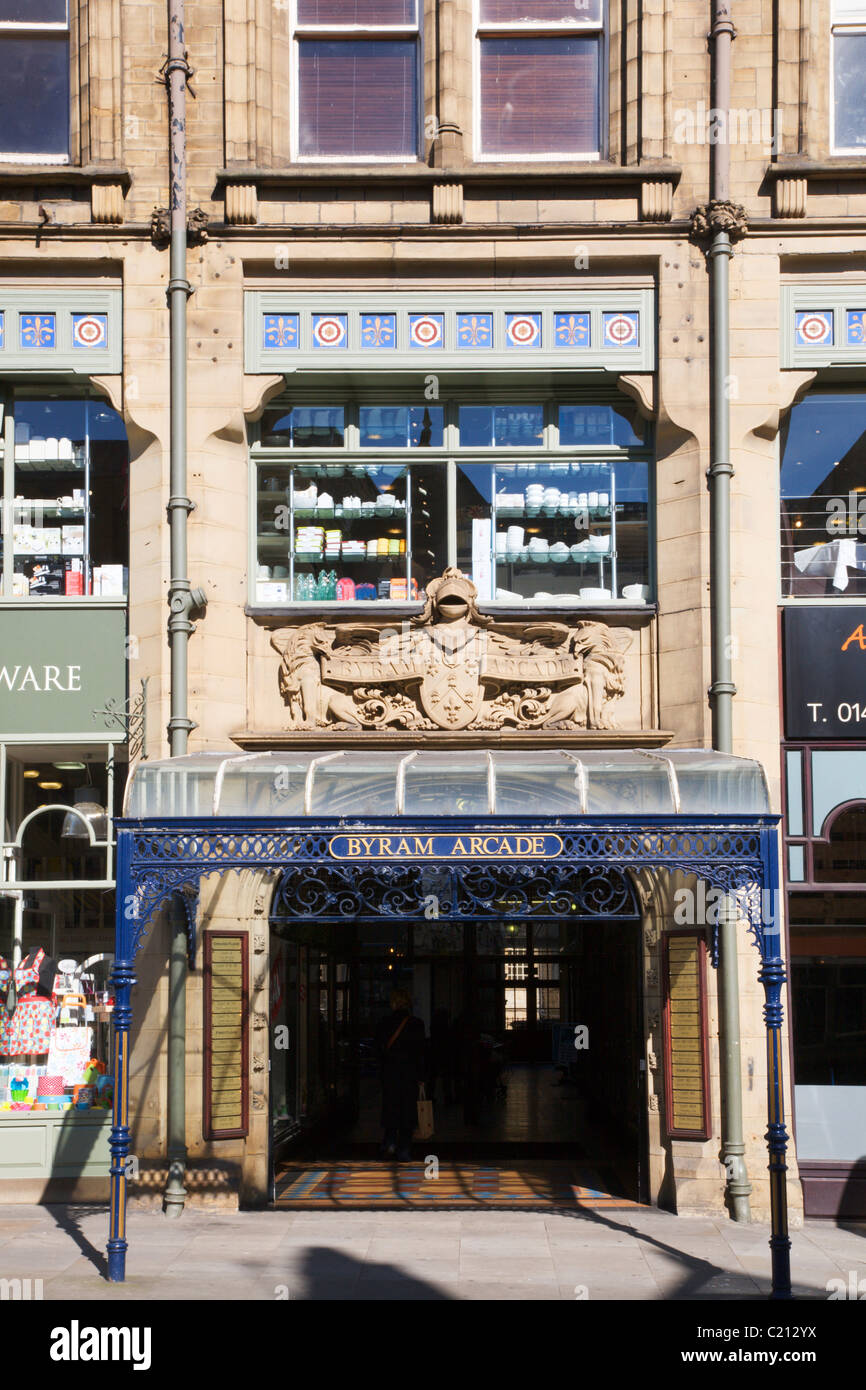 Byram arcade huddersfield hi-res stock photography and images - Alamy