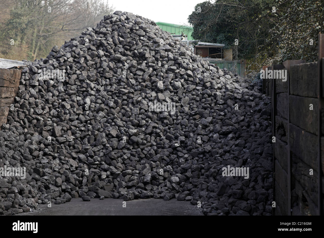 Large heap of steam coal in a railway yard Stock Photo - Alamy