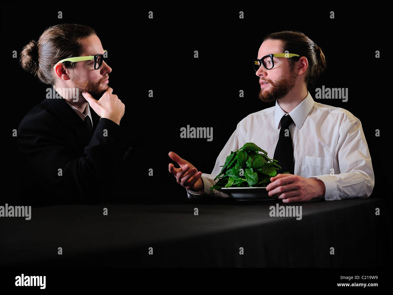 Guy at dinner table talking hi-res stock photography and images - Alamy